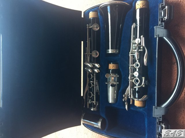 Besson 35 clarinet - Item MI-101055 for sale on SellMyClarinet