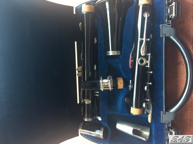 Besson 35 clarinet - Item MI-101055 for sale on SellMyClarinet